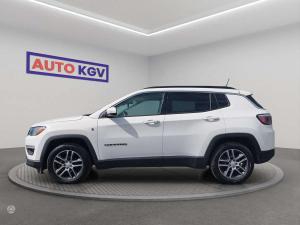 White Jeep Compass 2019 in Vilnius, with an engine capacity of 2.40 L and mileage of 83 thousand km for 14999 €, photo 3 on AUTOMOTO.COM.LV