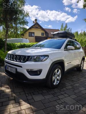 Balts Jeep Compass 2020 Rīga, ar dzinēja tilpumu 1.40 L un nobraukumu 108 tūkst. km par 10400 €, foto  vietnē AUTOMOTO.COM.LV