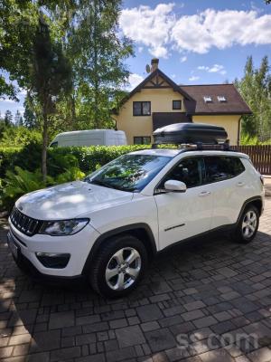 Balts Jeep Compass 2020 Rīga, ar dzinēja tilpumu 1.40 L un nobraukumu 108 tūkst. km par 10400 €, foto 4 vietnē AUTOMOTO.COM.LV