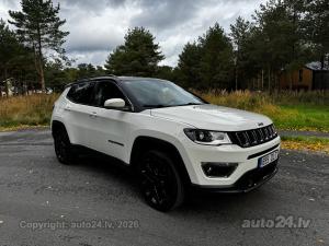 Белый Джип Компас 2020 в Таллин, объемом двигателя 1.40 л и пробегом 88 тыс. км за 13000 €, фото  на AUTOMOTO.COM.LV