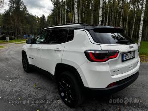 Белый Джип Компас 2020 в Таллин, объемом двигателя 1.40 л и пробегом 88 тыс. км за 13000 €, фото 5 на AUTOMOTO.COM.LV
