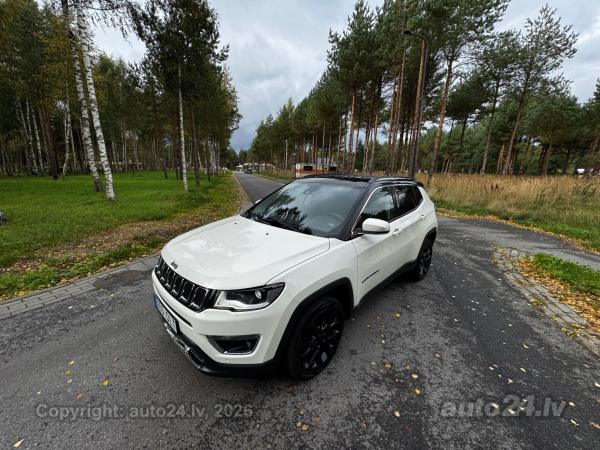 Белый Джип Компас 2020 в Таллин, объемом двигателя 1.40 л и пробегом 88 тыс. км за 13000 €, фото 11 на AUTOMOTO.COM.LV