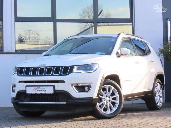 Balts Jeep Compass 2021 Kauņa, ar dzinēja tilpumu 1.30 L un nobraukumu 30 tūkst. km par 22641 €, foto 3 vietnē AUTOMOTO.COM.LV