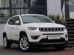 Balts Jeep Compass 2021 Kauņa, ar dzinēja tilpumu 1.30 L un nobraukumu 34 tūkst. km par 22641 €, foto  vietnē AUTOMOTO.COM.LV