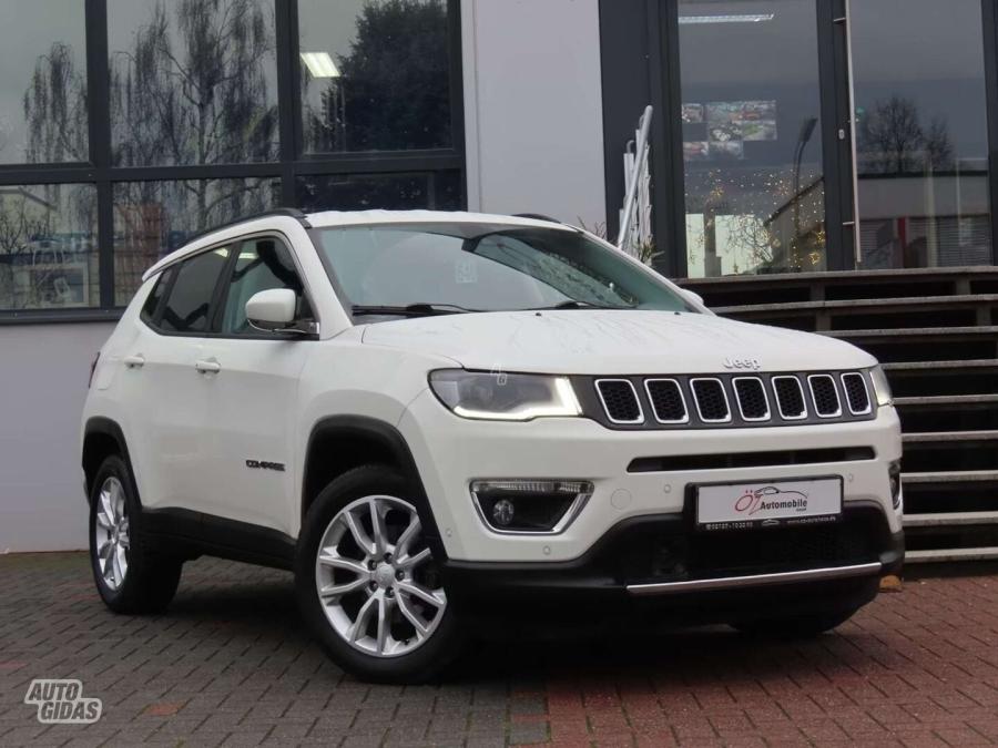 Balts Jeep Compass 2021 Kauņa, ar dzinēja tilpumu 1.30 L un nobraukumu 45 tūkst. km par 21594 €, foto 1 vietnē AUTOMOTO.COM.LV
