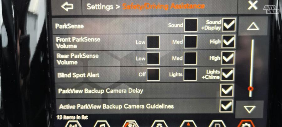 Белый Джип Компас 2021 в Шяуляй, объемом двигателя 1.30 л и пробегом 14 тыс. км за 17250 €, фото 23 на AUTOMOTO.COM.LV