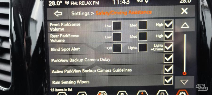 Белый Джип Компас 2021 в Шяуляй, объемом двигателя 1.30 л и пробегом 14 тыс. км за 17250 €, фото 24 на AUTOMOTO.COM.LV