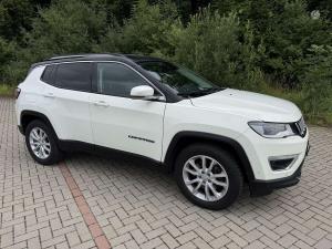 White Jeep Compass 2021 in Kaunas, with an engine capacity of 0.00 L and mileage of 139 thousand km for 16900 €, photo 10 on AUTOMOTO.COM.LV