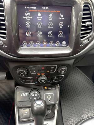 White Jeep Compass 2021 in Kaunas, with an engine capacity of 0.00 L and mileage of 139 thousand km for 16900 €, photo 13 on AUTOMOTO.COM.LV
