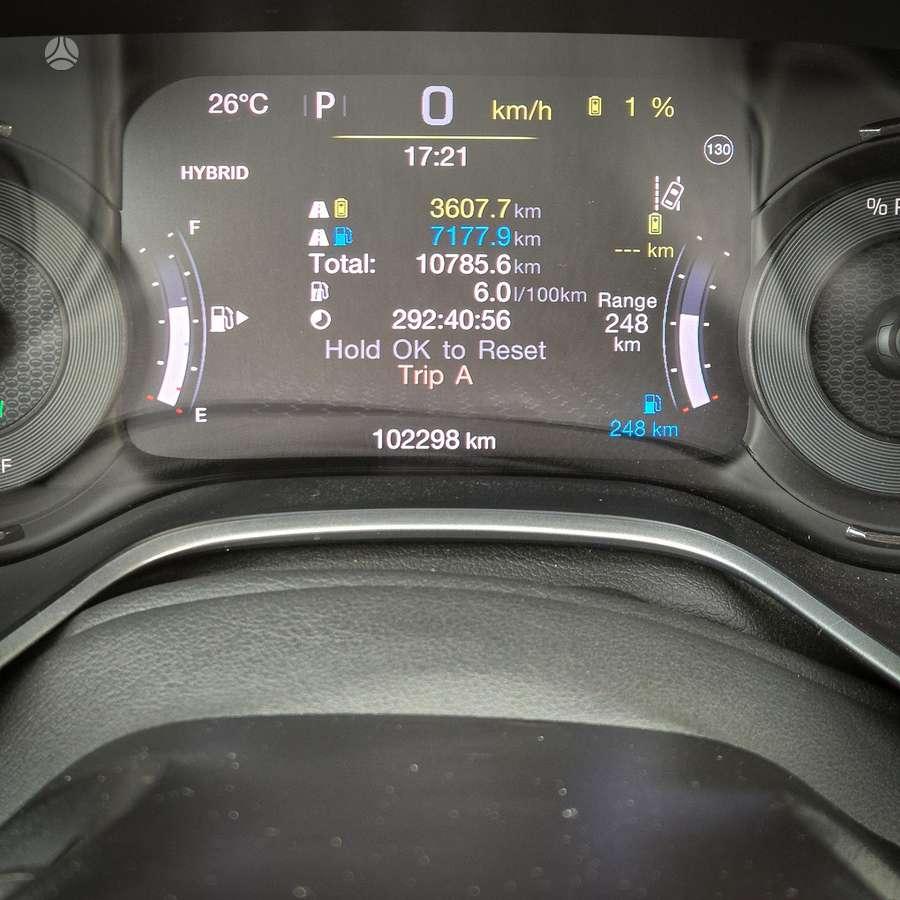 Balts Jeep Compass 2021 Šauļi, ar dzinēja tilpumu 1.33 L un nobraukumu 103 tūkst. km par 17000 €, foto 7 vietnē AUTOMOTO.COM.LV