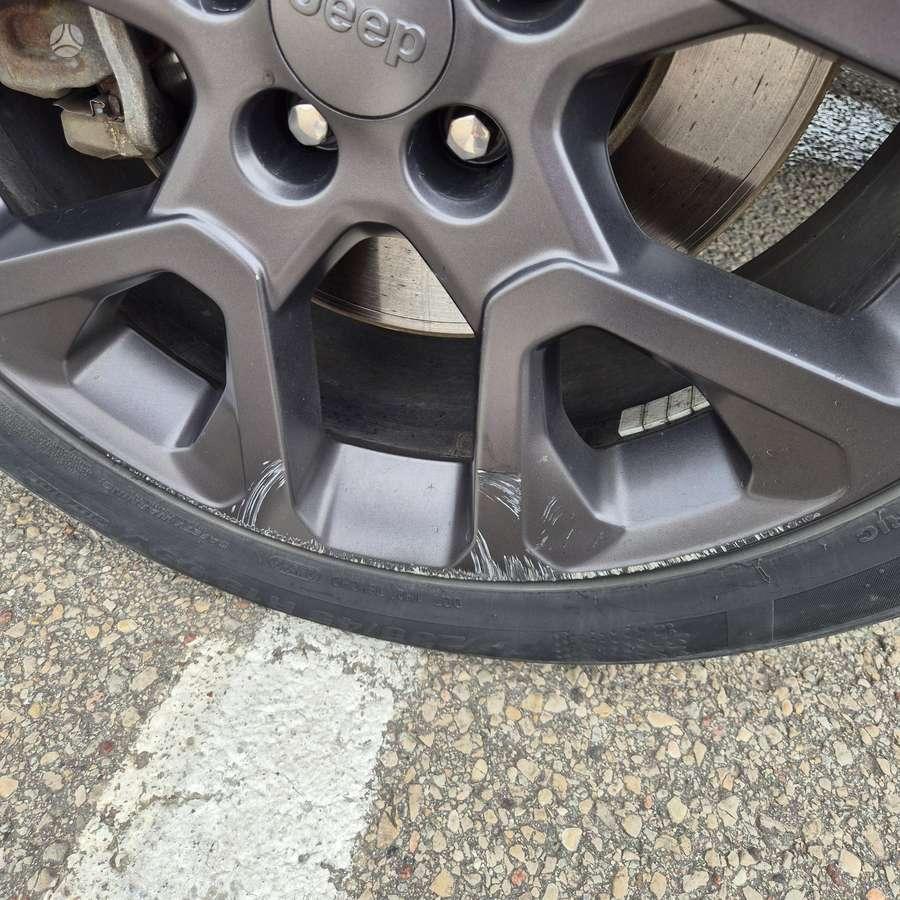 Balts Jeep Compass 2021 Šauļi, ar dzinēja tilpumu 1.33 L un nobraukumu 103 tūkst. km par 17000 €, foto 14 vietnē AUTOMOTO.COM.LV