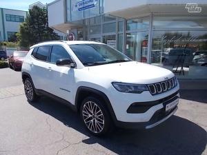 White Jeep Compass 2022 in Kaunas, with an engine capacity of 1.30 L and mileage of 18 thousand km for 28467 €, photo 3 on AUTOMOTO.COM.LV
