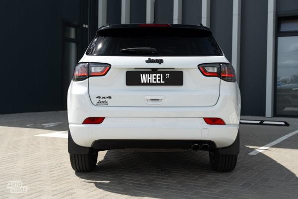 Белый Джип Компас 2022 в Вильнюс, объемом двигателя 2.40 л и пробегом 17 тыс. км за 22900 €, фото 4 на AUTOMOTO.COM.LV