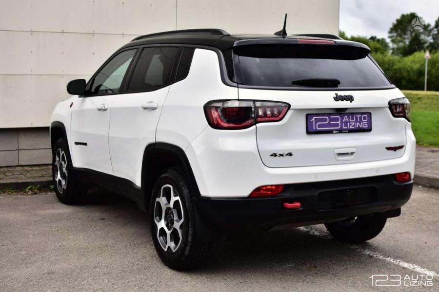 Balts Jeep Compass 2022 Kretinga, ar dzinēja tilpumu 2.40 L un nobraukumu 27 tūkst. km par 19999 €, foto 9 vietnē AUTOMOTO.COM.LV