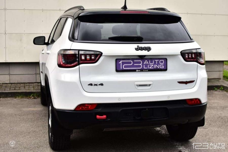 Balts Jeep Compass 2022 Kretinga, ar dzinēja tilpumu 2.40 L un nobraukumu 27 tūkst. km par 19999 €, foto 10 vietnē AUTOMOTO.COM.LV