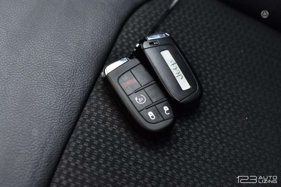 Balts Jeep Compass 2022 Kretinga, ar dzinēja tilpumu 2.40 L un nobraukumu 27 tūkst. km par 19999 €, foto 31 vietnē AUTOMOTO.COM.LV