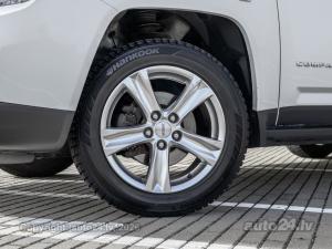 Balts Jeep Compass 2014 Tallina, ar dzinēja tilpumu 2.40 L un nobraukumu 86 tūkst. km par 9500 €, foto 6 vietnē AUTOMOTO.COM.LV