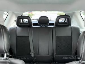 Balts Jeep Compass 2014 Tallina, ar dzinēja tilpumu 2.40 L un nobraukumu 86 tūkst. km par 9500 €, foto 26 vietnē AUTOMOTO.COM.LV