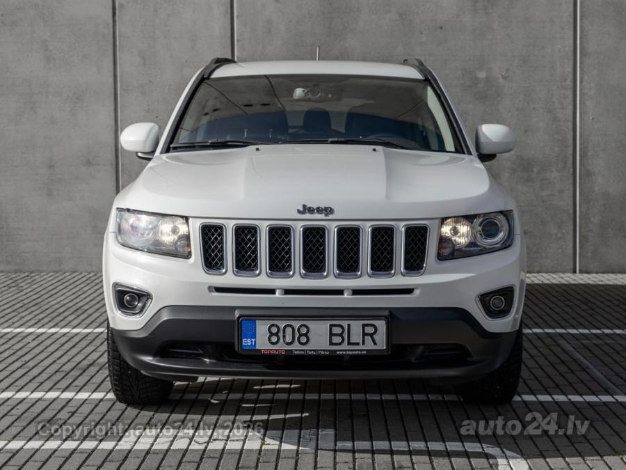 Balts Jeep Compass 2014 Tallina, ar dzinēja tilpumu 2.40 L un nobraukumu 86 tūkst. km par 9500 €, foto 4 vietnē AUTOMOTO.COM.LV