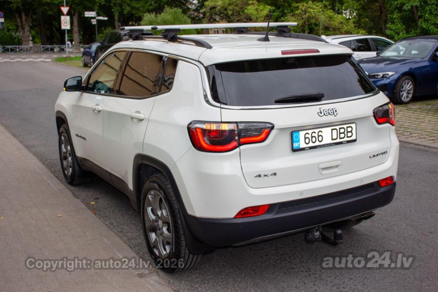White Jeep Compass 2019 in Tallinn, with an engine capacity of 1.40 L and mileage of 89 thousand km for 14500 €, photo 6 on AUTOMOTO.COM.LV