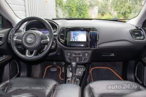 White Jeep Compass 2019 in Tallinn, with an engine capacity of 1.40 L and mileage of 89 thousand km for 14500 €, photo 14 on AUTOMOTO.COM.LV