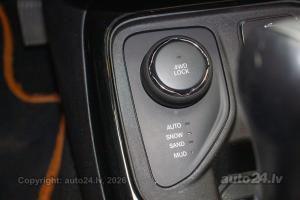 White Jeep Compass 2019 in Tallinn, with an engine capacity of 1.40 L and mileage of 89 thousand km for 14500 €, photo 28 on AUTOMOTO.COM.LV
