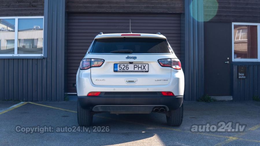 White Jeep Compass 2019 in Tallinn, with an engine capacity of 1.40 L and mileage of 57 thousand km for 15900 €, photo 7 on AUTOMOTO.COM.LV