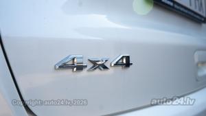 White Jeep Compass 2019 in Tallinn, with an engine capacity of 1.40 L and mileage of 57 thousand km for 15900 €, photo 8 on AUTOMOTO.COM.LV