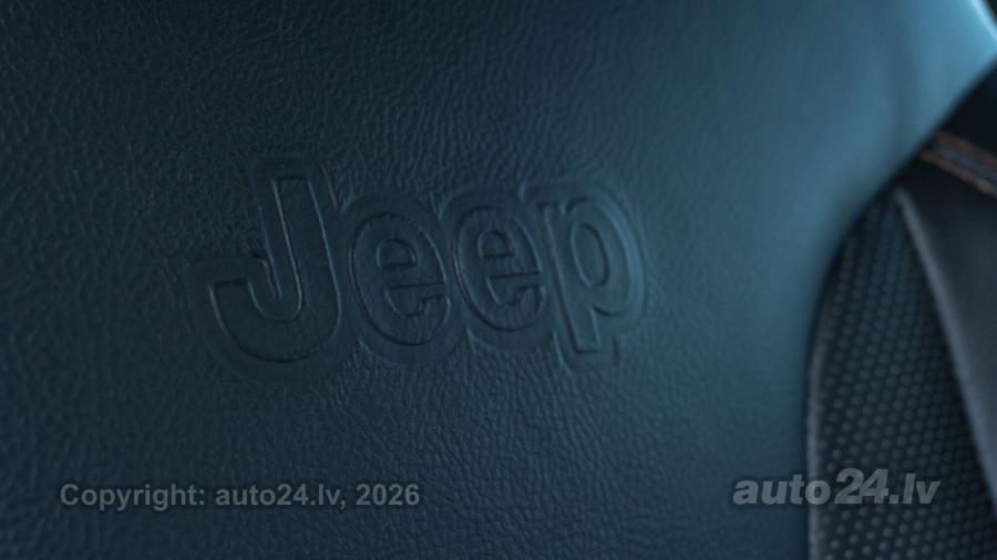 White Jeep Compass 2019 in Tallinn, with an engine capacity of 1.40 L and mileage of 57 thousand km for 15900 €, photo 27 on AUTOMOTO.COM.LV