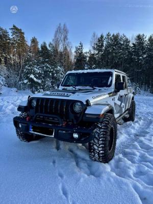 Balts Jeep Gladiator 2021 Viļņa, ar dzinēja tilpumu 3.60 L un nobraukumu 37 tūkst. km par 35500 €, foto 6 vietnē AUTOMOTO.COM.LV
