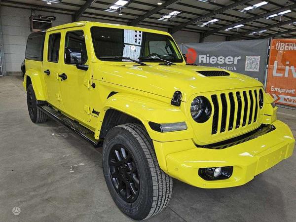 Dzeltens Jeep Gladiator 2023 Viļņa, ar dzinēja tilpumu 2.99 L un nobraukumu 29 tūkst. km par 39990 €, foto 2 vietnē AUTOMOTO.COM.LV
