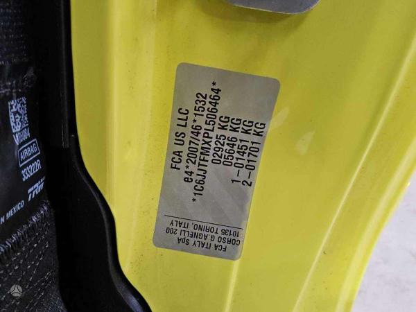 Dzeltens Jeep Gladiator 2023 Viļņa, ar dzinēja tilpumu 2.99 L un nobraukumu 29 tūkst. km par 39990 €, foto 5 vietnē AUTOMOTO.COM.LV