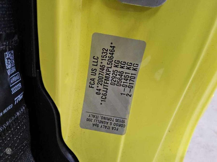 Dzeltens Jeep Gladiator 2023 Viļņa, ar dzinēja tilpumu 2.99 L un nobraukumu 29 tūkst. km par 39990 €, foto 6 vietnē AUTOMOTO.COM.LV