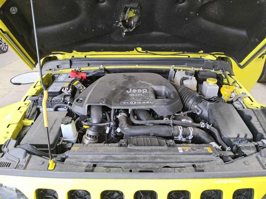 Dzeltens Jeep Gladiator 2023 Viļņa, ar dzinēja tilpumu 2.99 L un nobraukumu 29 tūkst. km par 39990 €, foto 13 vietnē AUTOMOTO.COM.LV