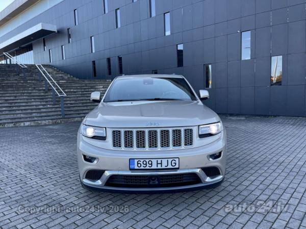 Smilšu krāsa Jeep Grand Cherokee 2014 Tartu, ar dzinēja tilpumu 3.00 L un nobraukumu 198 tūkst. km par 12999 €, foto 7 vietnē AUTOMOTO.COM.LV