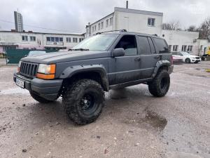 Melns Jeep Grand Cherokee 1996 Klaipėda, ar dzinēja tilpumu 4.00 L un nobraukumu 250 tūkst. km par 2800 €, foto 3 vietnē AUTOMOTO.COM.LV