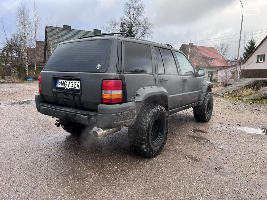 Melns Jeep Grand Cherokee 1996 Klaipėda, ar dzinēja tilpumu 4.00 L un nobraukumu 250 tūkst. km par 2800 €, foto 6 vietnē AUTOMOTO.COM.LV