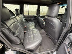 Black Jeep Grand Cherokee 1997 in Vilnius, with an engine capacity of 5.21 L and mileage of 461 thousand km for 5500 €, photo 19 on AUTOMOTO.COM.LV