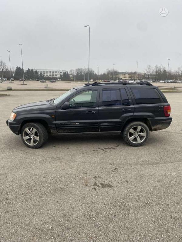 Черный Джип Гранд Чероки 2000 в Каунас, объемом двигателя 4.00 л и пробегом 191 тыс. км за 2950 €, фото 4 на AUTOMOTO.COM.LV