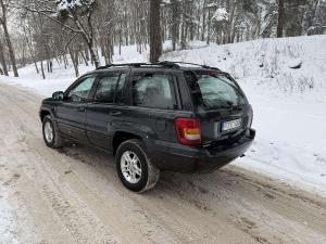 Melns Jeep Grand Cherokee 2000 Viļņa, ar dzinēja tilpumu 3.12 L un nobraukumu 250 tūkst. km par 1600 €, foto 3 vietnē AUTOMOTO.COM.LV