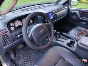 Melns Jeep Grand Cherokee 2002 Jēkabpils, ar dzinēja tilpumu 2.70 L un nobraukumu 370 tūkst. km par 4200 €, foto 8 vietnē AUTOMOTO.COM.LV