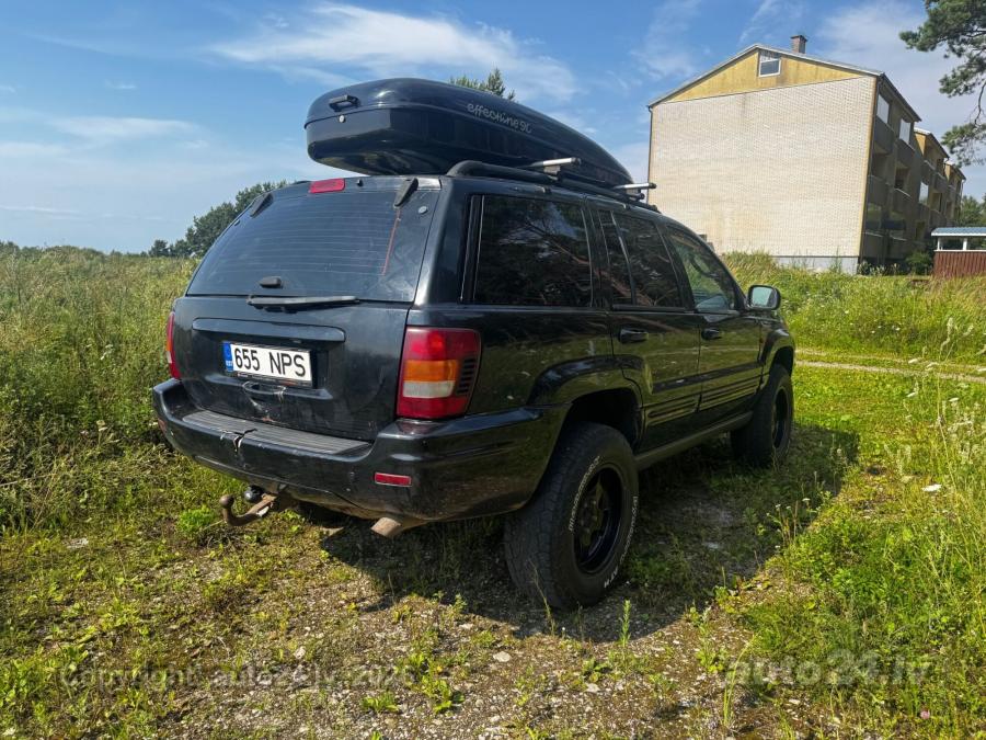 Melns Jeep Grand Cherokee 2002 Tallina, ar dzinēja tilpumu 2.70 L un nobraukumu 399 tūkst. km par 4100 €, foto 6 vietnē AUTOMOTO.COM.LV