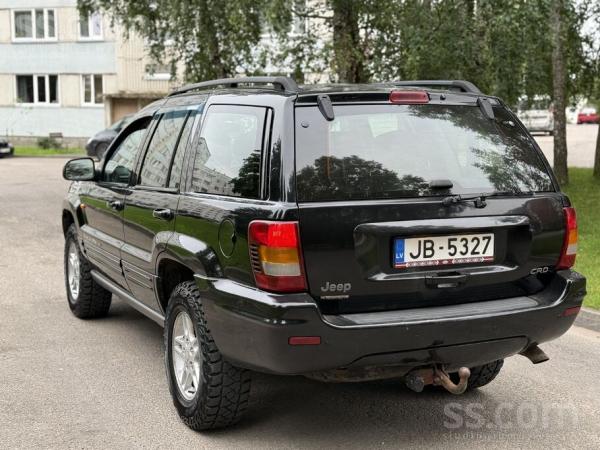 Melns Jeep Grand Cherokee 2002 Kuldīga, ar dzinēja tilpumu 2.70 L un nobraukumu 334 tūkst. km par 3100 €, foto 5 vietnē AUTOMOTO.COM.LV