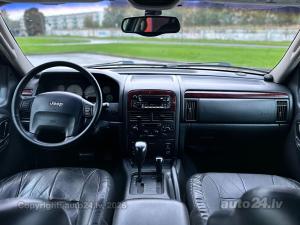Melns Jeep Grand Cherokee 2002 Tallina, ar dzinēja tilpumu 2.70 L un nobraukumu 248 tūkst. km par 2999 €, foto 13 vietnē AUTOMOTO.COM.LV