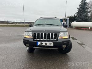 Melns Jeep Grand Cherokee 2003 Rīga, ar dzinēja tilpumu 2.70 L un nobraukumu 380 tūkst. km par 3000 €, foto 4 vietnē AUTOMOTO.COM.LV