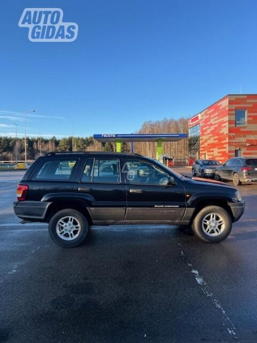 Melns Jeep Grand Cherokee 2004 Kauņa, ar dzinēja tilpumu 2.70 L un nobraukumu 238 tūkst. km par 4750 €, foto 5 vietnē AUTOMOTO.COM.LV