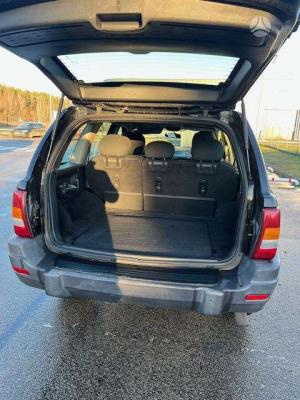 Melns Jeep Grand Cherokee 2004 Kauņa, ar dzinēja tilpumu 2.69 L un nobraukumu 238 tūkst. km par 4495 €, foto 9 vietnē AUTOMOTO.COM.LV