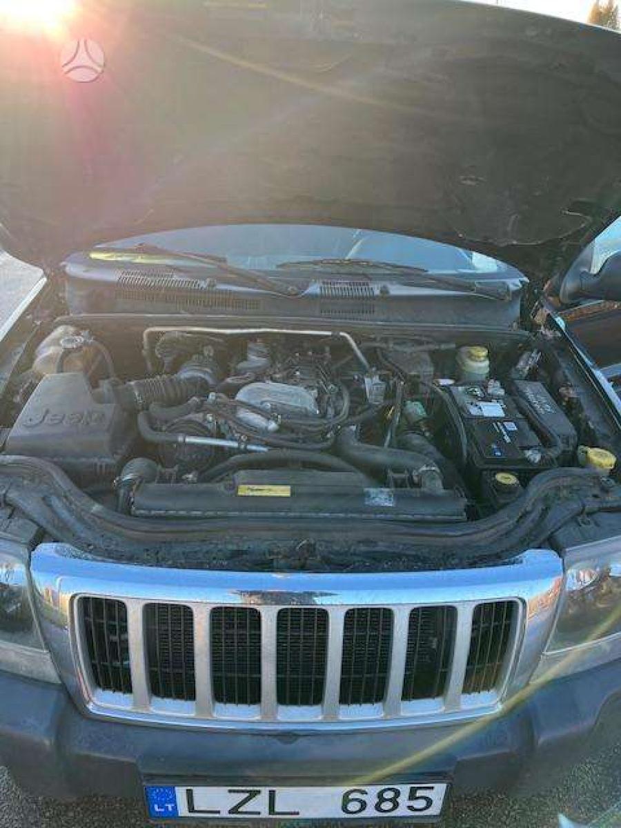 Melns Jeep Grand Cherokee 2004 Kauņa, ar dzinēja tilpumu 2.69 L un nobraukumu 238 tūkst. km par 4495 €, foto 11 vietnē AUTOMOTO.COM.LV