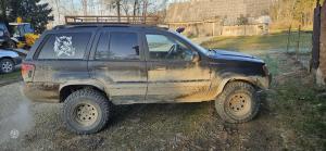 Melns Jeep Grand Cherokee 2004 Radviliškis, ar dzinēja tilpumu 3.96 L un nobraukumu 180 tūkst. km par 2500 €, foto 3 vietnē AUTOMOTO.COM.LV