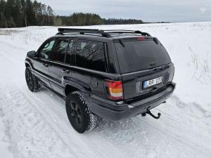 Melns Jeep Grand Cherokee 2004 Viļņa, ar dzinēja tilpumu 2.70 L un nobraukumu 196 tūkst. km par 6200 €, foto 3 vietnē AUTOMOTO.COM.LV